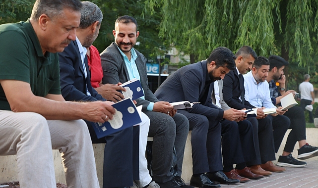 Şanlıurfa Büyükşehir Belediyesi'nden Kitap Okuma Şenliği - Şanlıurfa ... Şanlıurfa Büyükşehir Belediyesi'nden Kitap Okuma Şenliği - Şanlıurfa ...